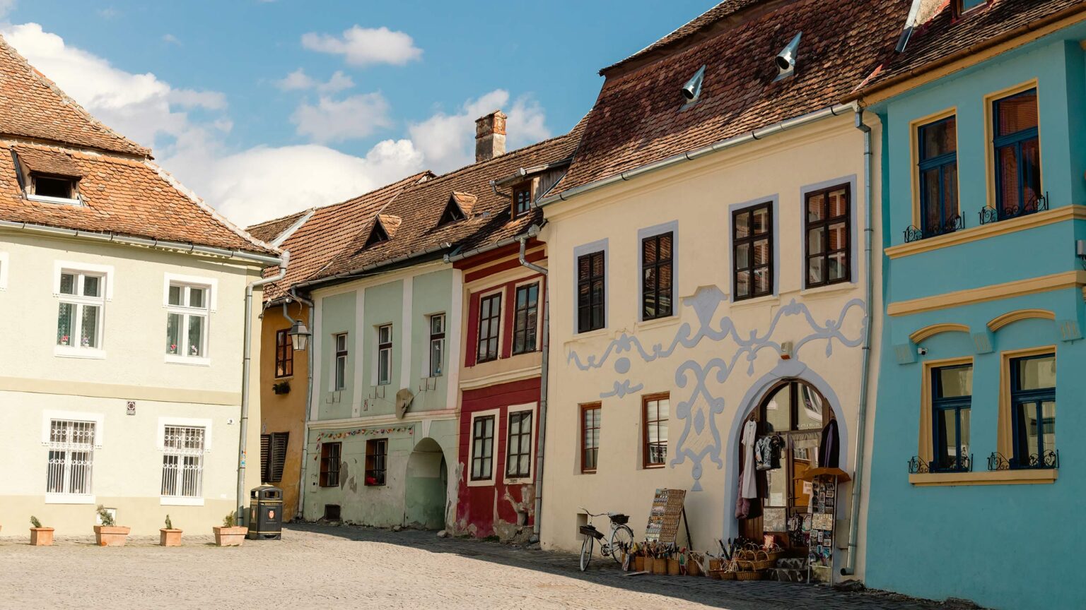 12 Things to know before traveling to Romania